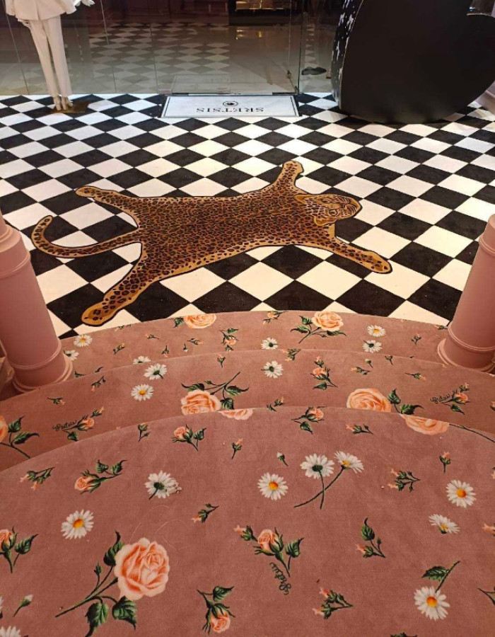 Sretsis Dress Store,Bangkok
