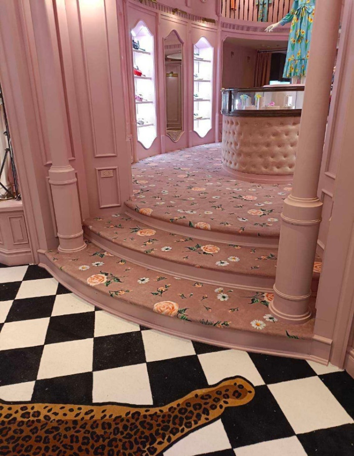 Sretsis Dress Store,Bangkok